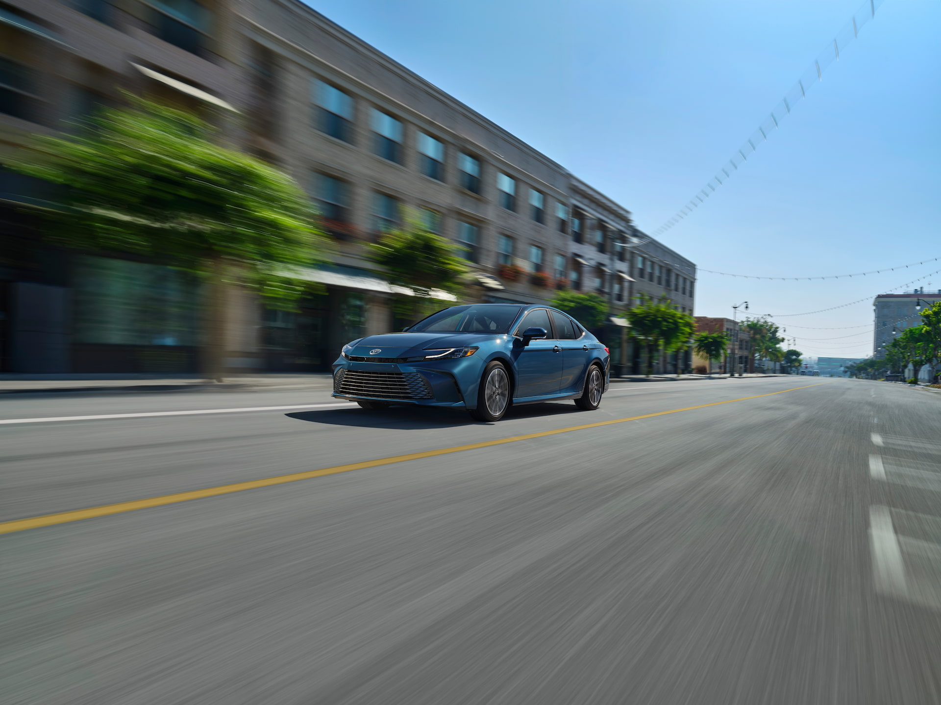 Next Generation Camry Goes All-Out Hybrid | Latest News